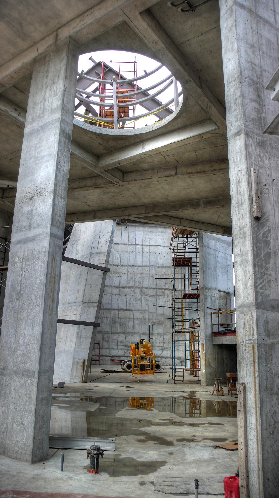 Biomuseo construcción 4 - WikiArquitectura