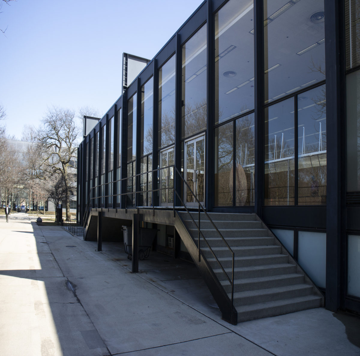 Crown Hall - Dados, Fotos e Planos - WikiArquitectura